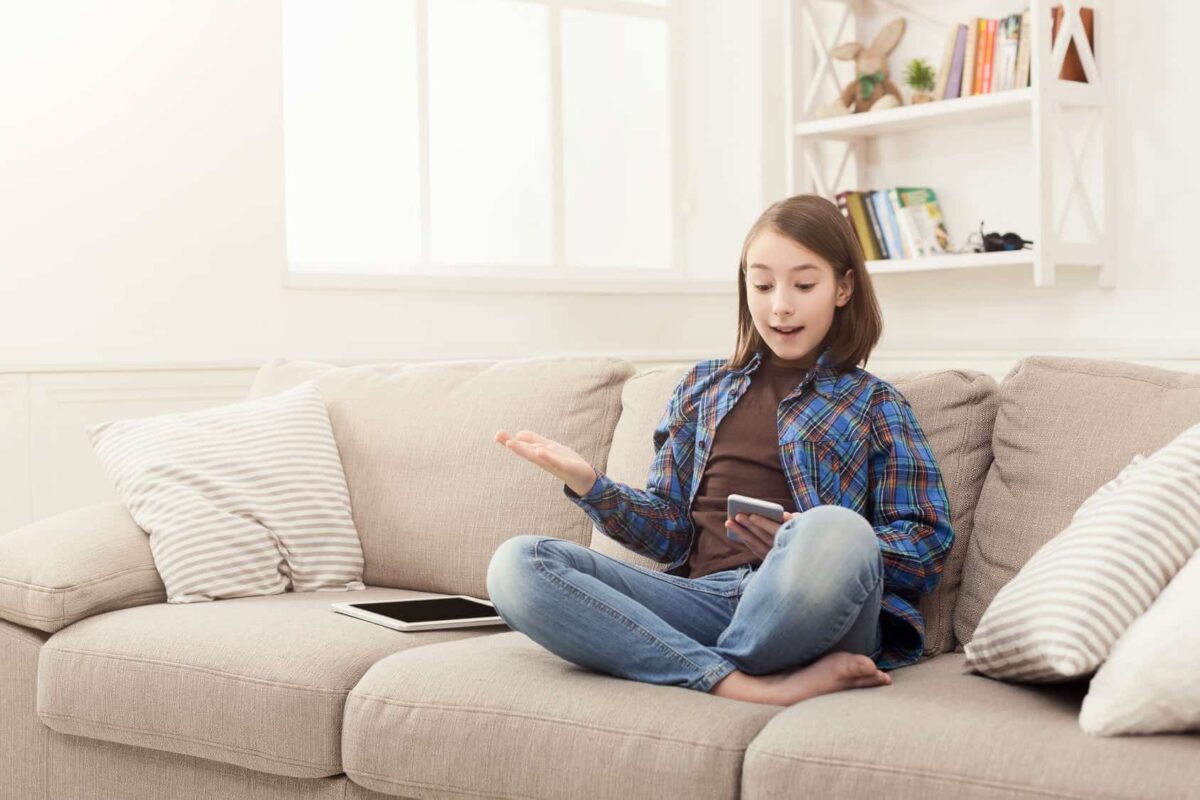 Kinder alleine zu Hause: Ab wann ohne Babysitter?